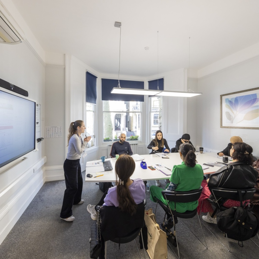London School of English | Premium Courses London